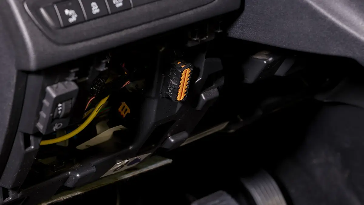 Presentation of the OBD and the OBD2 diag port